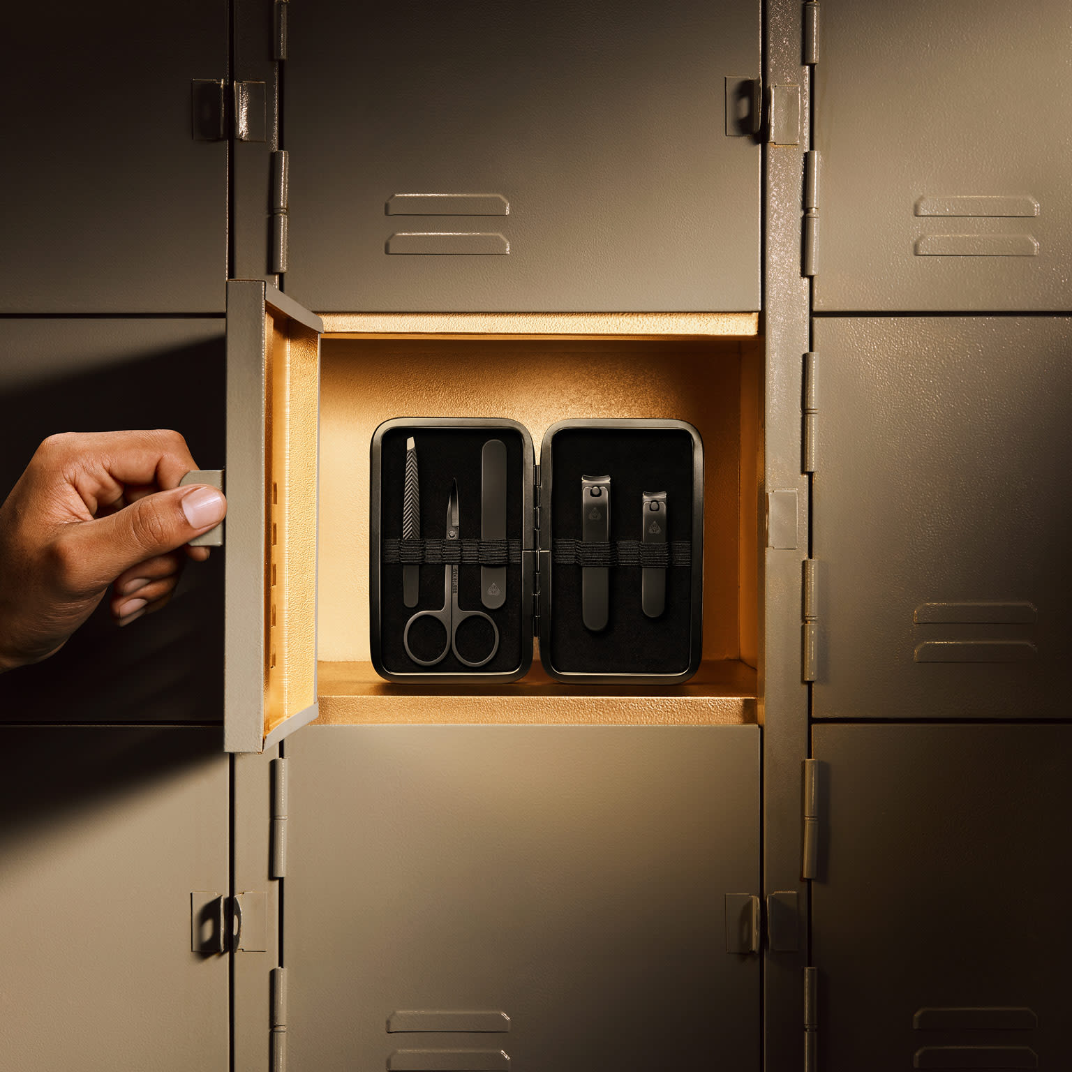 Men's Nail Grooming Kit & Manicure Set | The Shears 3.0 | MANSCAPED US