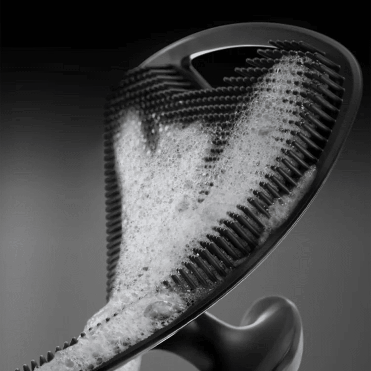 Men's Exfoliating Silicone Body Scrubber | The Body Buffer | MANSCAPED US